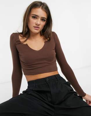 Pull&Bear notch front long sleeve top in chocolate brown | ASOS