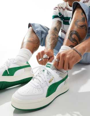 PUMA – CA-Pro – Vita och gröna träningsskor i mocka | ASOS