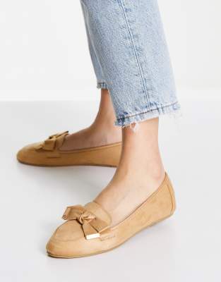 RAID – Reema – Beige platta skor med rosett | ASOS