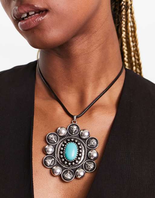 Reclaimed Vintage Collier Cordon Avec Pendentif Bohème Asos