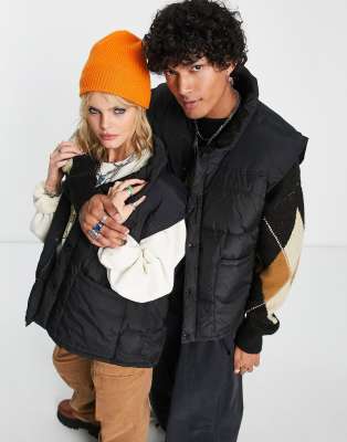 Reclaimed Vintage inspired - Doudoune unisexe sans manches avec col plastron - Noir | ASOS