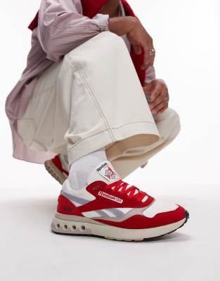 Reebok – ERS World – Sneaker in Rot und Weiß | ASOS