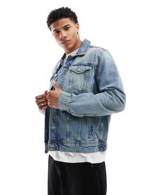 River Island denim jacket in light blue | ASOS
