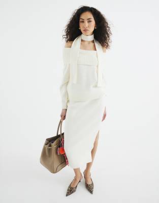 River Island - Jupe longue en maille - Crème | ASOS