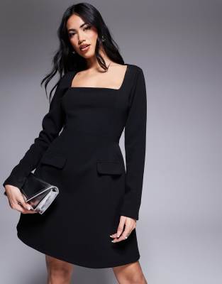 River Island - Robe courte à manches longues - Noir | ASOS