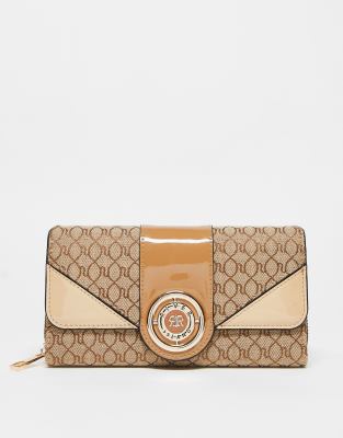 River Island wallet in brown | ASOS