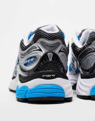 Saucony Progrid Omni 9 trainers in royal and silver
