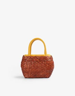 Scalpers mini leather basket bag in natural | ASOS