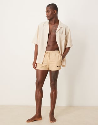 Shorts de baño beis de Champion | ASOS