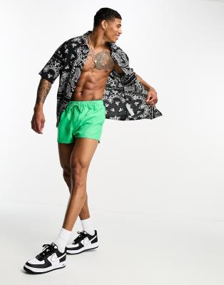 Shorts de baño supercortos verde claro de ASOS DESIGN | ASOS