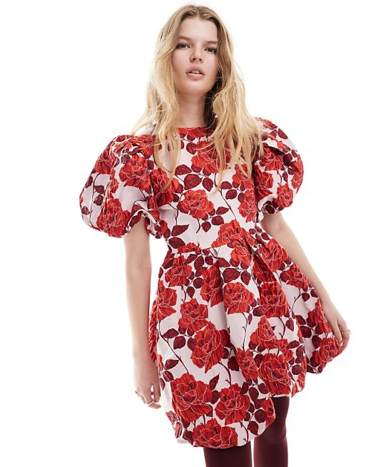 Sister Jane - Mini jurk van jacquard met pofmouwen in rode bloemenprint ... Sister Jane - Mini jurk van jacquard met pofmouwen in rode bloemenprint ...