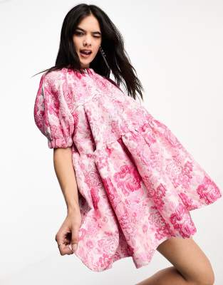 Sister Jane - Robe courte à fleurs en jacquard - Rose | ASOS