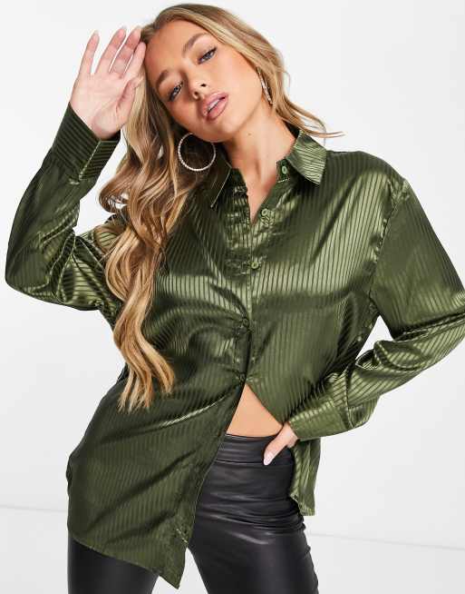 Skylar Rose - Chemise d'ensemble 3 pièces oversize en satin rayé - Kaki | ASOS