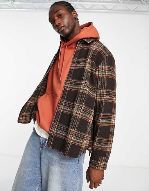 Sobrecamisa marrón a cuadros de mezcla de lana Curtis de Weekday | ASOS Sobrecamisa marrón a cuadros de mezcla de lana Curtis de Weekday | ASOS