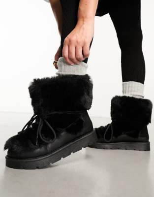 South Beach faux fur snow boots in black | ASOS