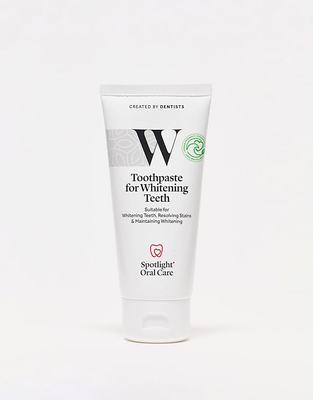 Spotlight – Oral Care – Zahnbürste zum Aufhellen der Zähne | ASOS Spotlight – Oral Care – Zahnbürste zum Aufhellen der Zähne | ASOS