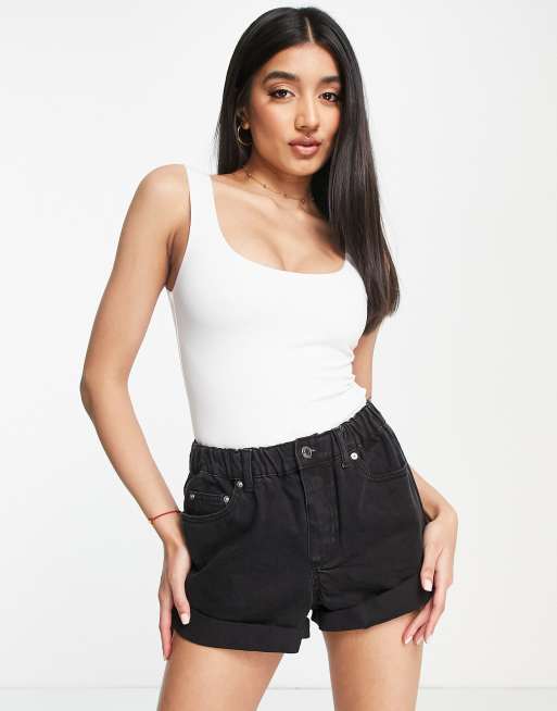 Stradivarius - Body met ronde hals in wit | ASOS