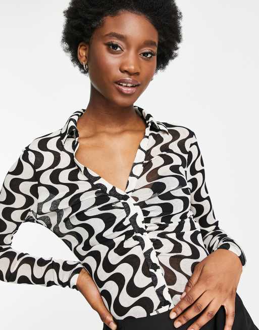 Stradivarius - Chemise en tulle froncé style années 90 avec imprimé ondulé | ASOS