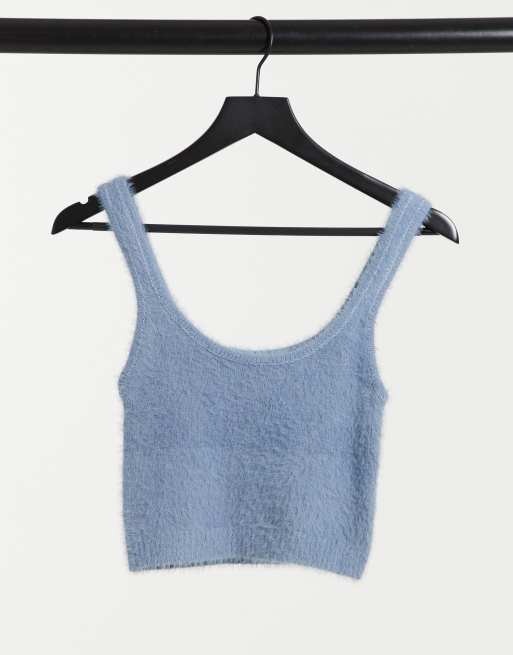 Stradivarius - Crop top d'ensemble en maille duveteuse - Bleu | ASOS