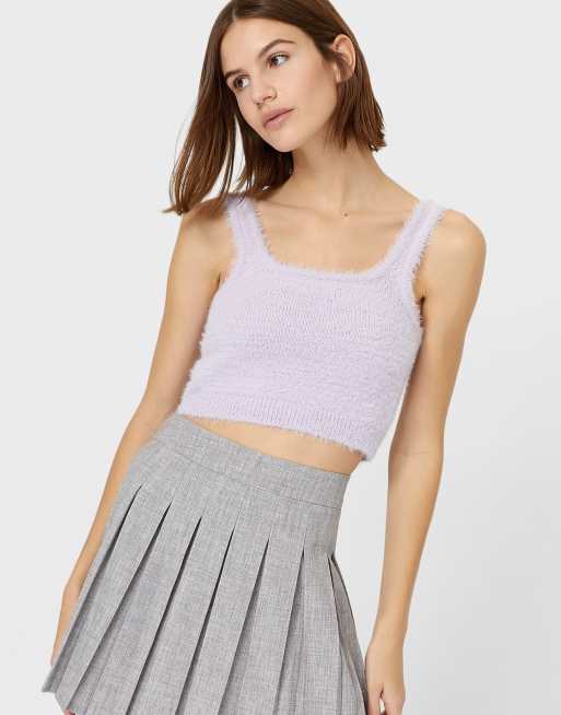 Stradivarius - Crop top en maille duveteuse - Lilas | ASOS