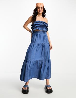Stradivarius denim co-ord tiered maxi skirt in medium blue | ASOS
