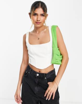 Stradivarius – Elegantes Korsett-Oberteil in Weiß | ASOS