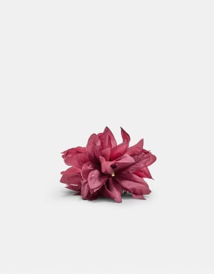 Stradivarius - Grote haarklem met stoffen bloem in fuchsia | ASOS