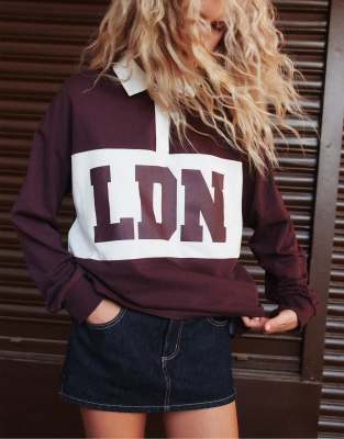 Stradivarius - Jupe-short en jean - Bleu brut | ASOS