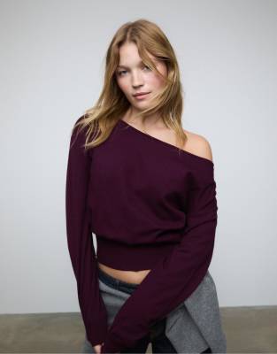 Stradivarius - Pull à encolure bateau en maille - Aubergine | ASOS