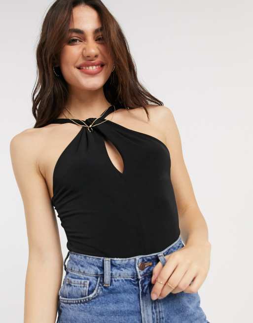 Stradivarius – Schwarzer Body mit Knotendetail vorn | ASOS