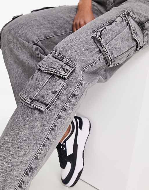 Stradivarius STR denim multi pocket cargo jean in acid wash Stradivarius STR denim multi pocket cargo jean in acid wash
