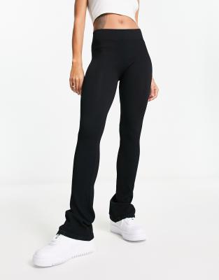 Stradivarius STR seamless flare leggings in black | ASOS