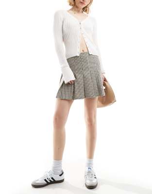 Stradivarius tailored pleated mini skirt in stone check print-Neutral ...