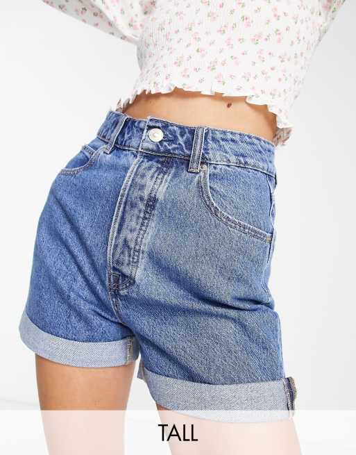 Stradivarius Tall - Short en jean coupe mom - Délavage bleu profond | ASOS