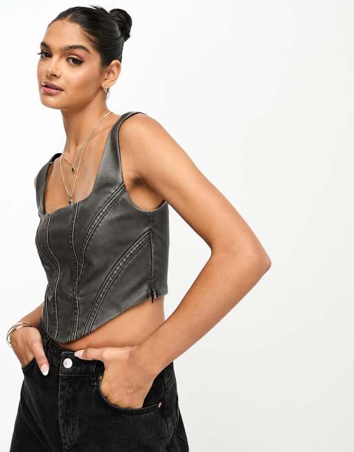 Stradivarius - Top style corset en imitation cuir - Noir | ASOS