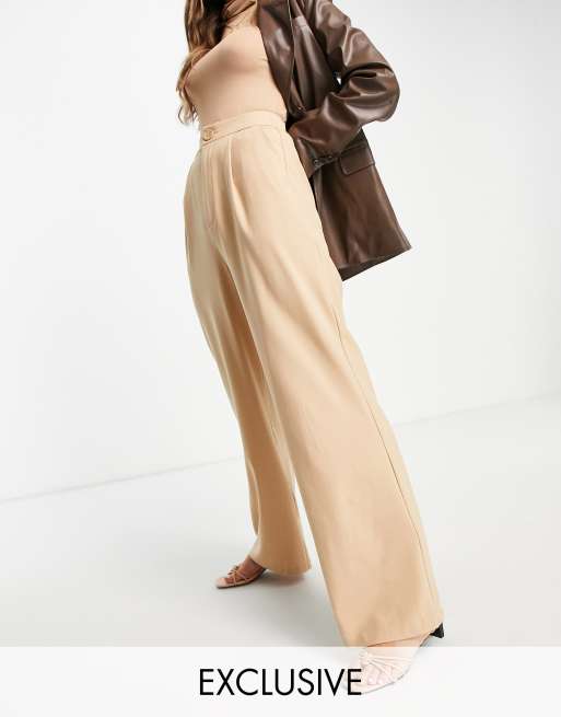 Stradivarius wide leg relaxed dad trousers in beige | ASOS