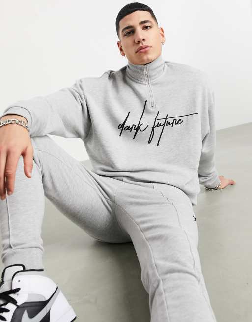Sudadera Extragrande Color Gris Jaspeado Con Logo En El Pecho Y Media
