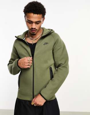 Sudadera verde con capucha y cremallera Tech Fleece de Nike | ASOS