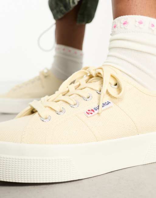 Superga 2740 PLATFORM Trainers in Beige | ASOS