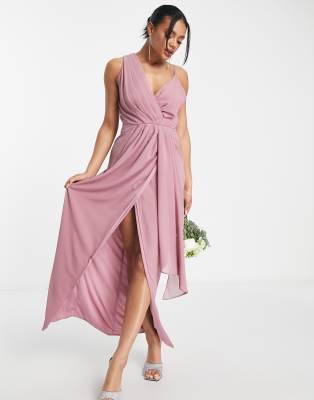 TFNC - Bruidsmeisjes - Maxi jurk van chiffon met overslag en ongelijke zoom in lavendel | ASOS