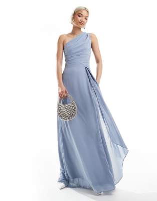 TFNC - L'invitée - Robe longue en mousseline avec jupe portefeuille - Bleu cendré | ASOS