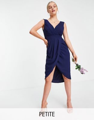 TFNC Petite - Bruidsmeisjes - Midi-jurk met overslag in marineblauw | ASOS