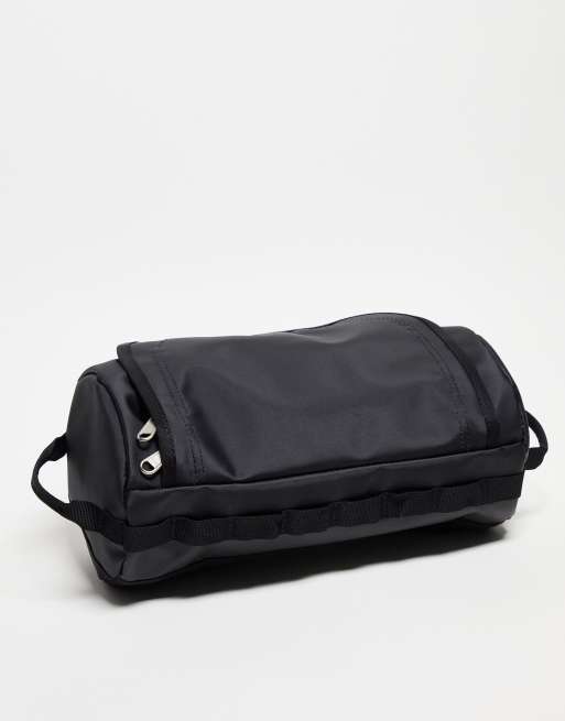 The North Face Base Camp Travel Canister GroBer 5 7 Liter Kulturbeutel in Schwarz mit Spiegel