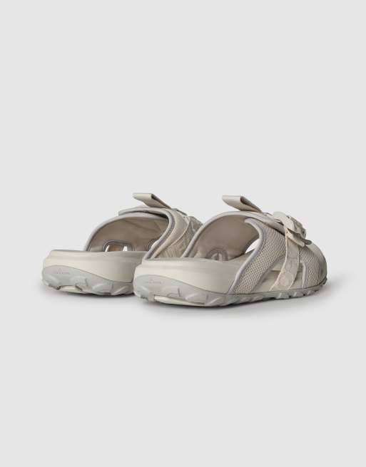 The North Face Explore Camp sliders in grey | ASOS
