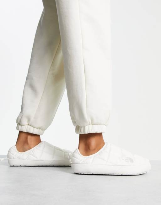 The North Face Thermoball Tent Mules in CremeweiB ASOS