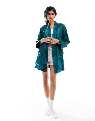 Threadbare reversible satin and teddy robe in green with scrunchie | ASOS