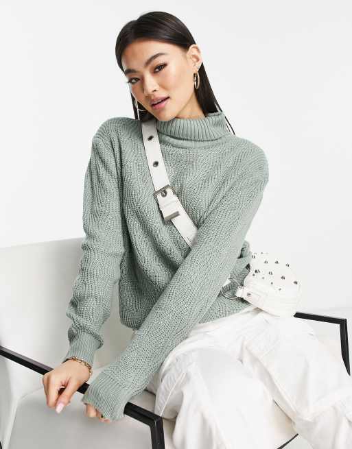 Threadbare - Valeria - Pull à col montant et surpiqûres - Vert sauge | ASOS