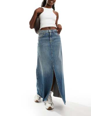 Tommy Jeans - Claire - Jupe longue en jean fendue devant - Bleu moyen délavé | Votre wishlist ...