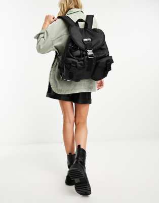 Tommy Jeans – Heritage – Rucksack in Schwarz mit Patte | ASOS