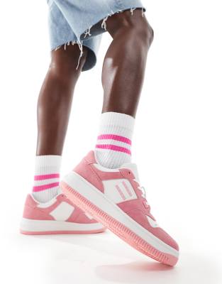 Tommy Jeans retro washed suede basketball sneakers in pink | ASOS